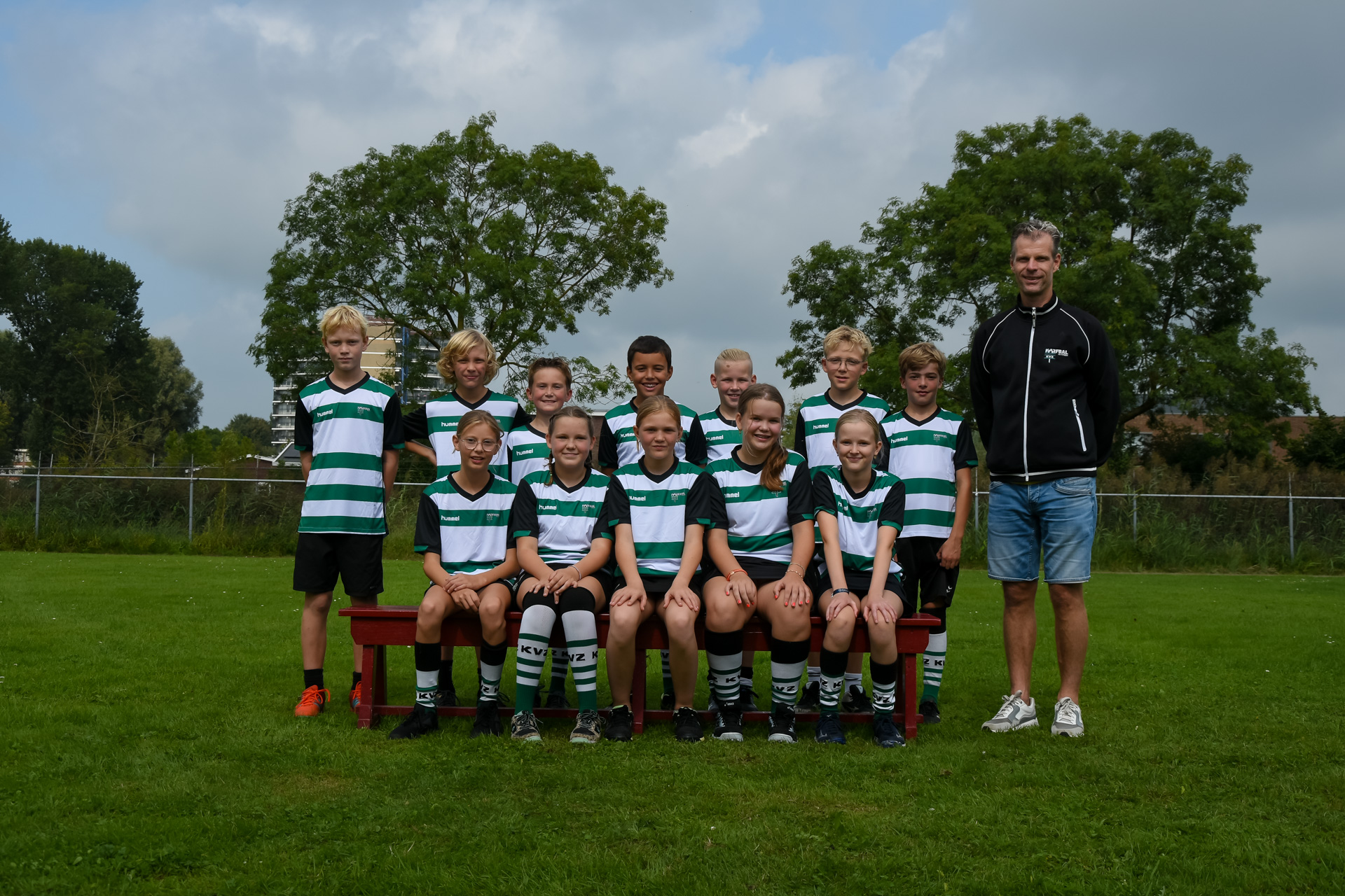 KVZ D1 verdedigd sterk in Deventer | KVZ